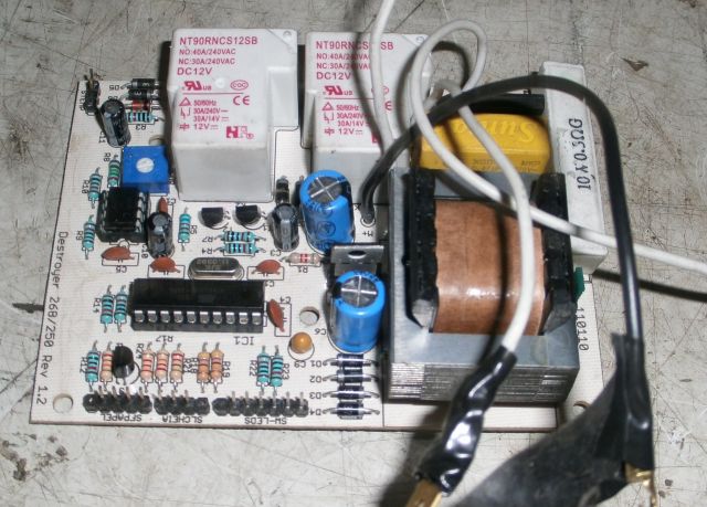 PLACA DE COMANDO DESTROYER 250 por R$550,00